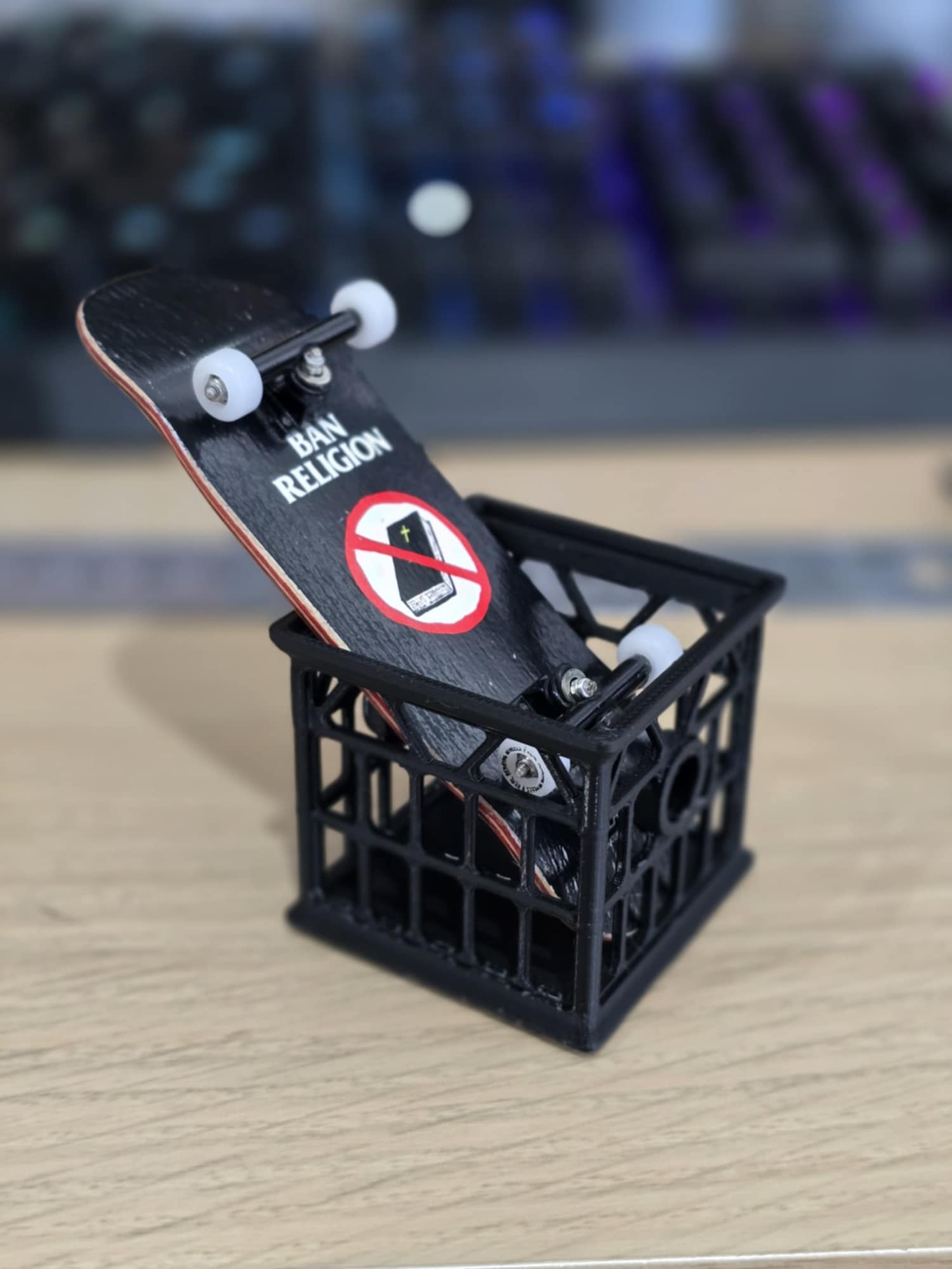 Fingerboard Props – Synergy Designs